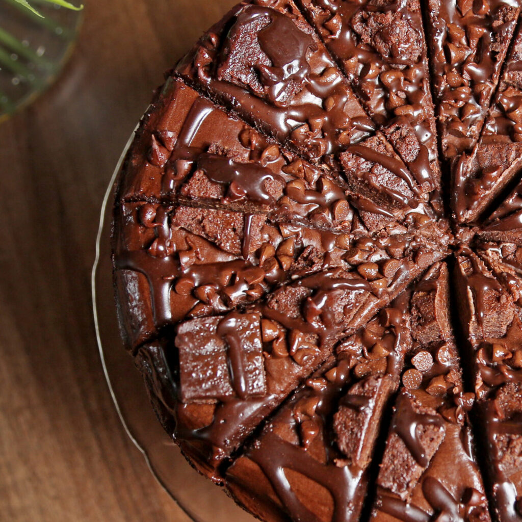 The O.G. Matilda Cake Slice! - Dolce Desserts